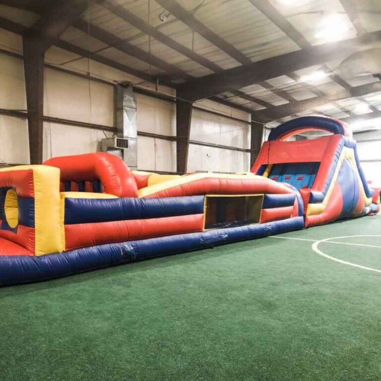 80’ Red/Blue Obstacle Course – Quantumpartyrentals