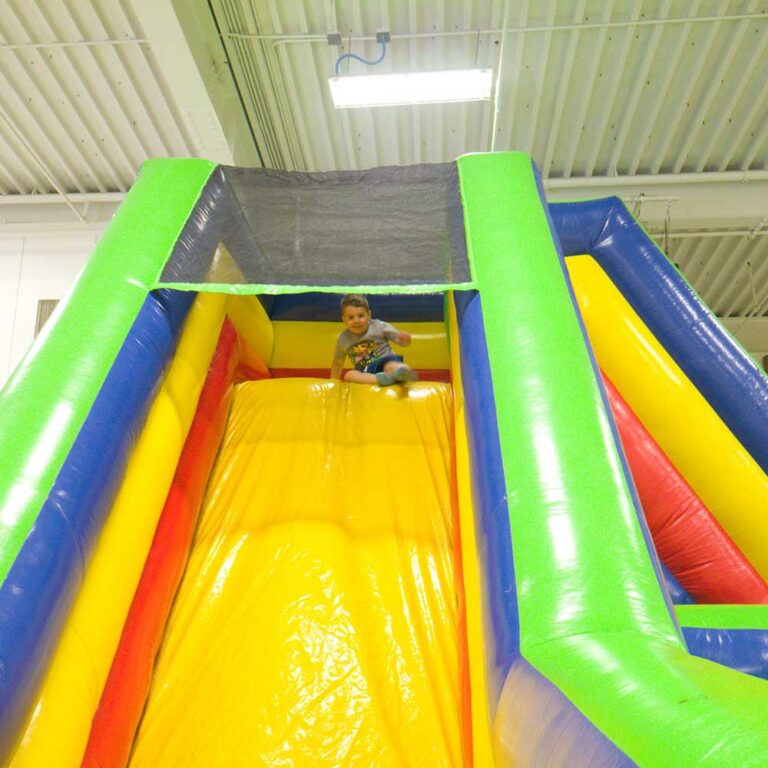 Rat Race Maze/Slide – Quantumpartyrentals